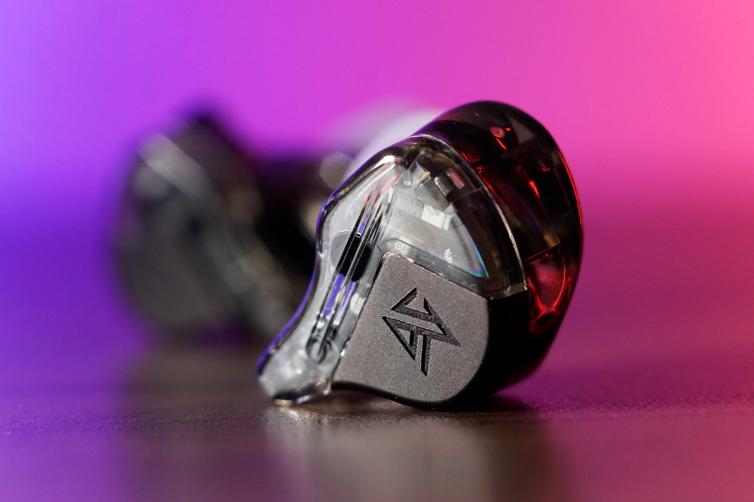 KZ VXS Pro Review: A Transparent Aesthetic Earphone with Studio-like ...